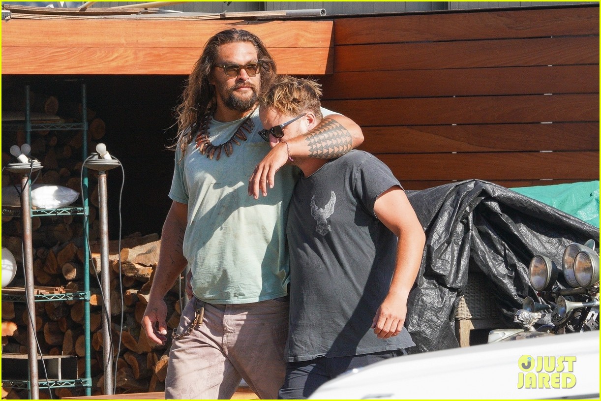 Jason Momoa Takes a Break from 'See' Press to Enjoy Lunch with a Friend ...