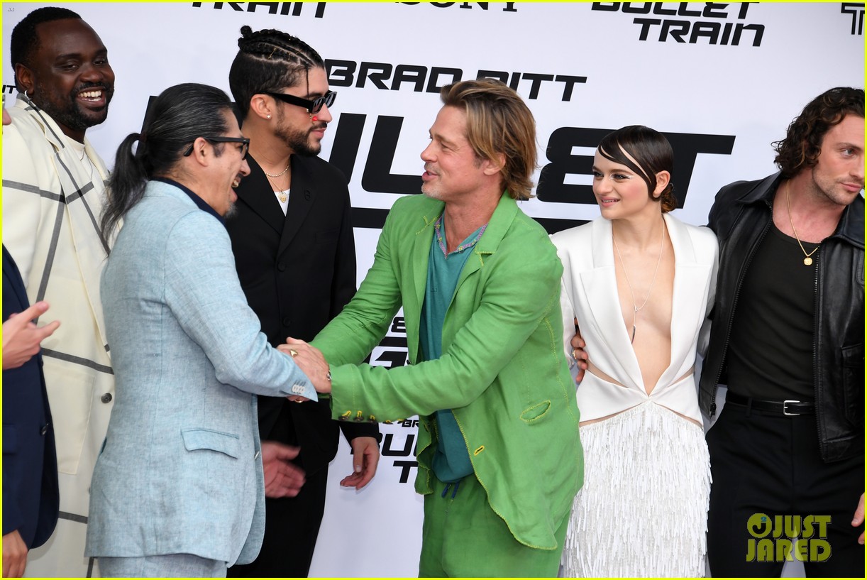 Brad Pitt Sports Green Outfit for 'Bullet Train' Premiere in L.A. with ...