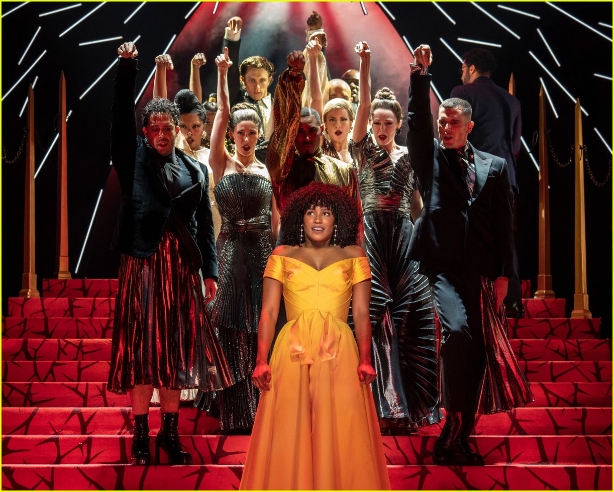 'The Devil Wears Prada' Musical Debuts First-Look Photos from Pre ...