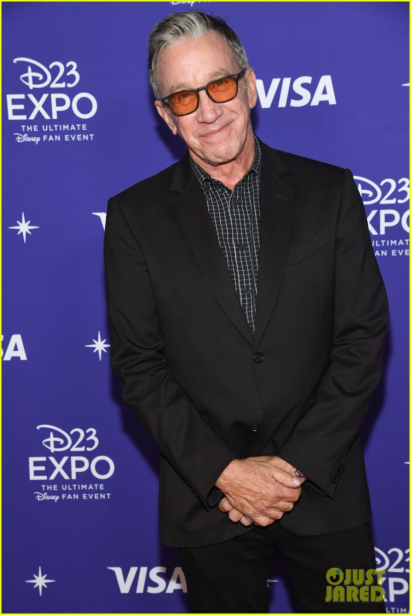 Disney+ Releases First 'The Santa Clauses' Trailer Starring Tim Allen ...