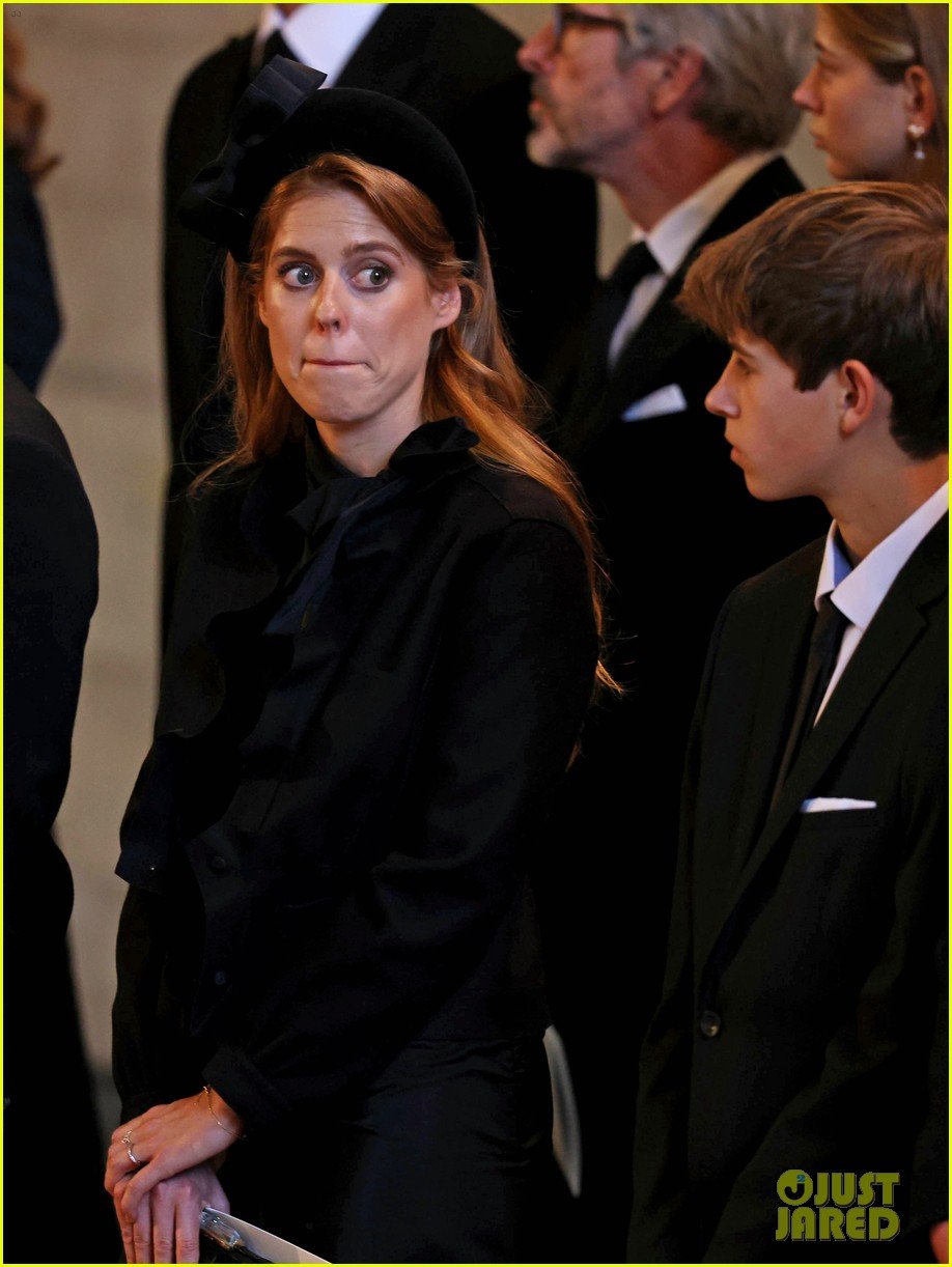 Princess Beatrice & Princess Eugenie Break Silence on Their Grandmother ...