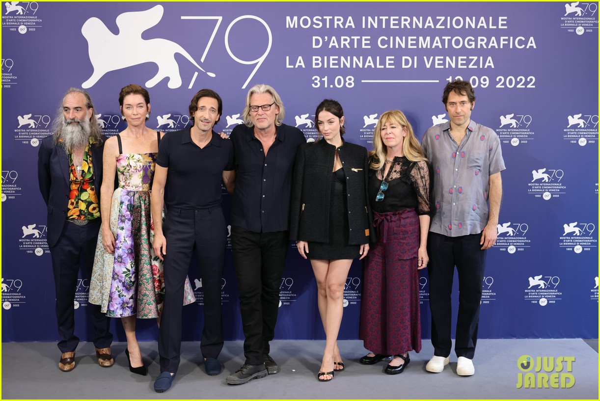 Ana de Armas & Adrien Brody Join 'Blonde' Cast At Venice Photo Call ...