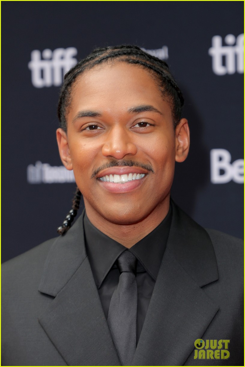 Lucy Boynton Joins Co-Stars Kelvin Harrison Jr. & Samara Weaving at ...