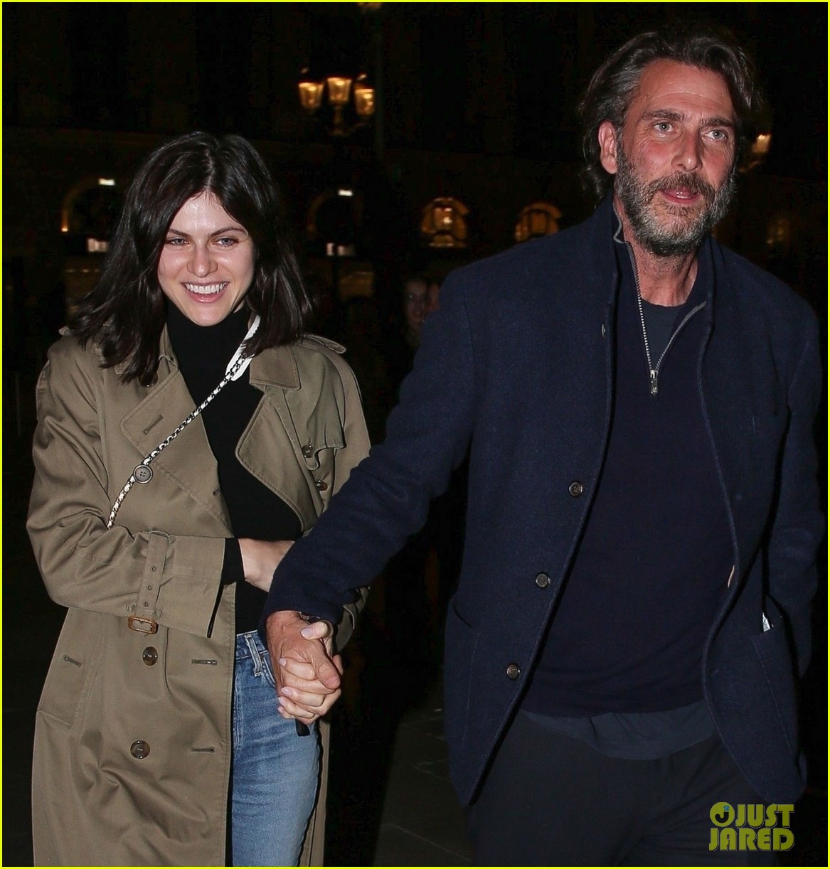 Alexandra Daddario & Husband Andrew Form Hold Hands in Paris: Photo ...