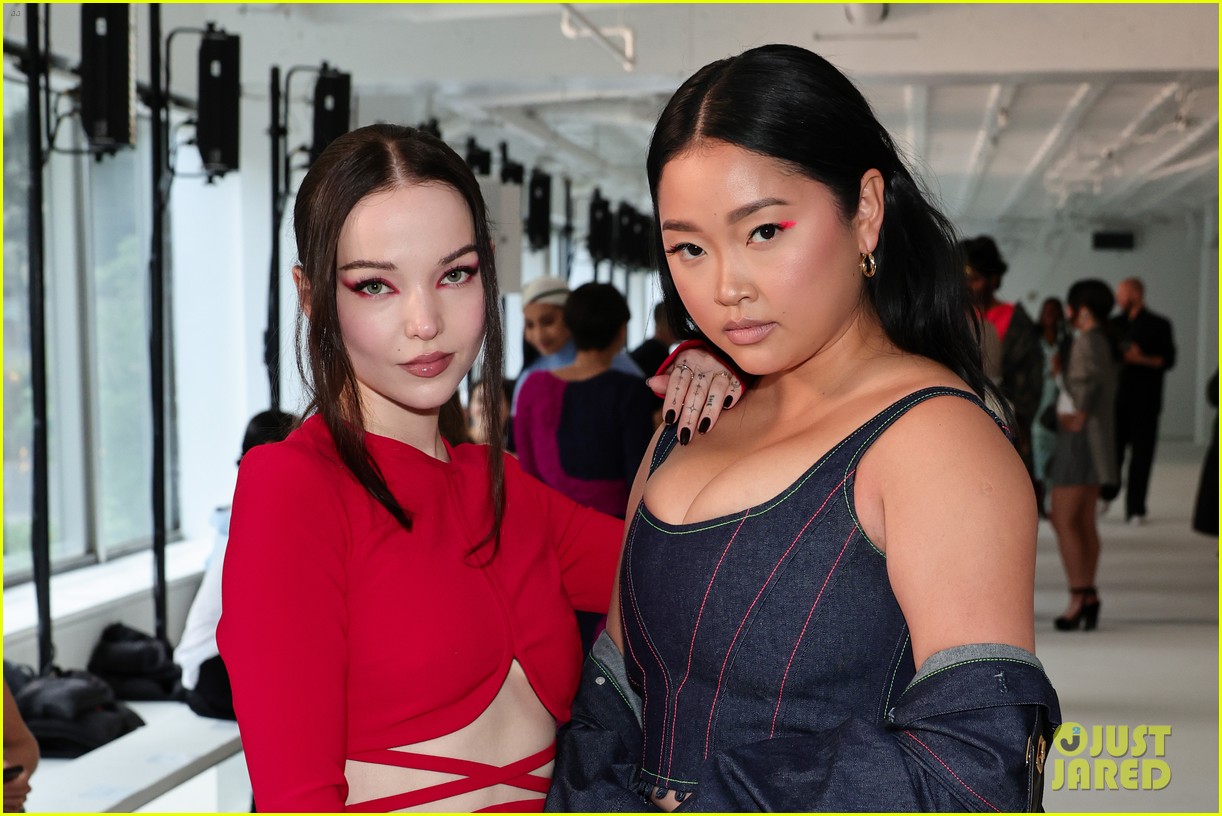 Dove Cameron, Kelsea Ballerini & Madison Bailey Took Over NYFW This ...