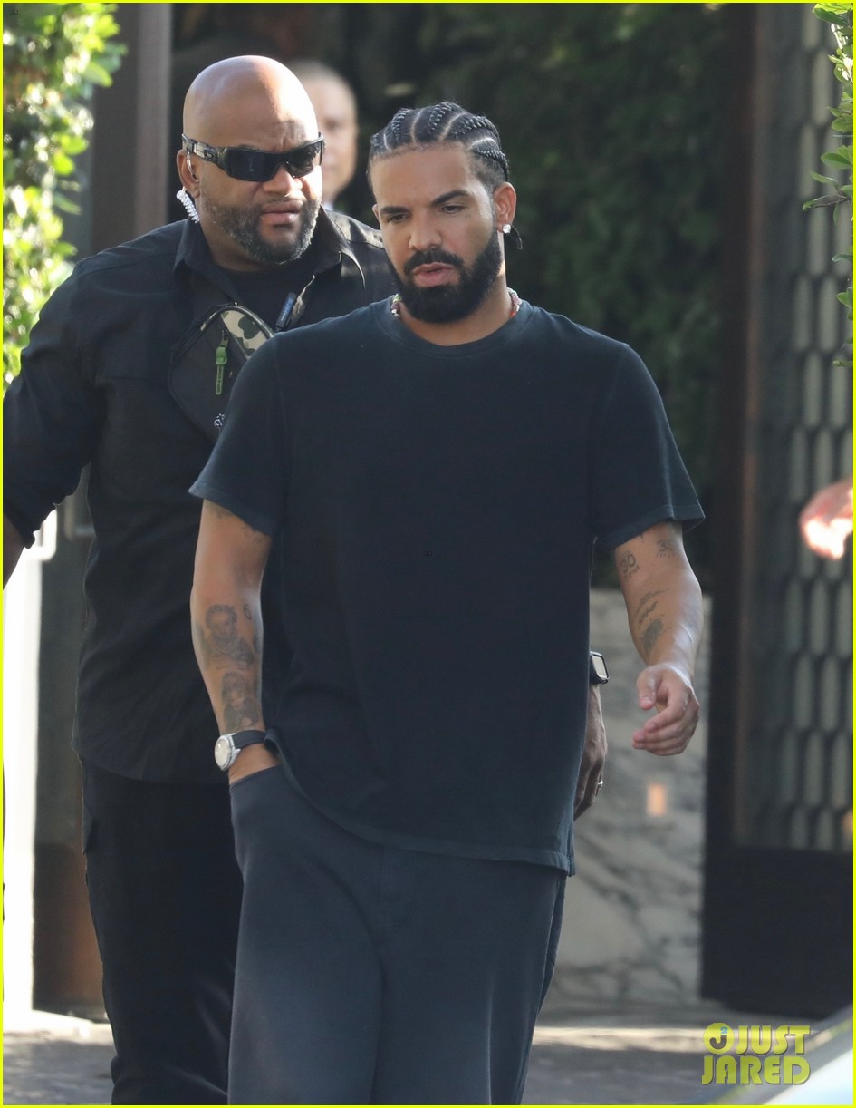 Drake Stops by Cecconi's for Lunch in WeHo Before Heading to the Studio ...