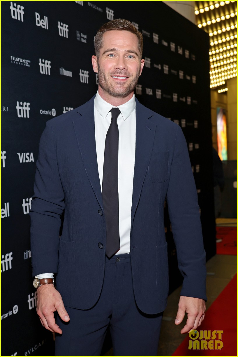 Billy Eichner & Luke Macfarlane Suit Up for 'Bros' Premiere at TIFF ...