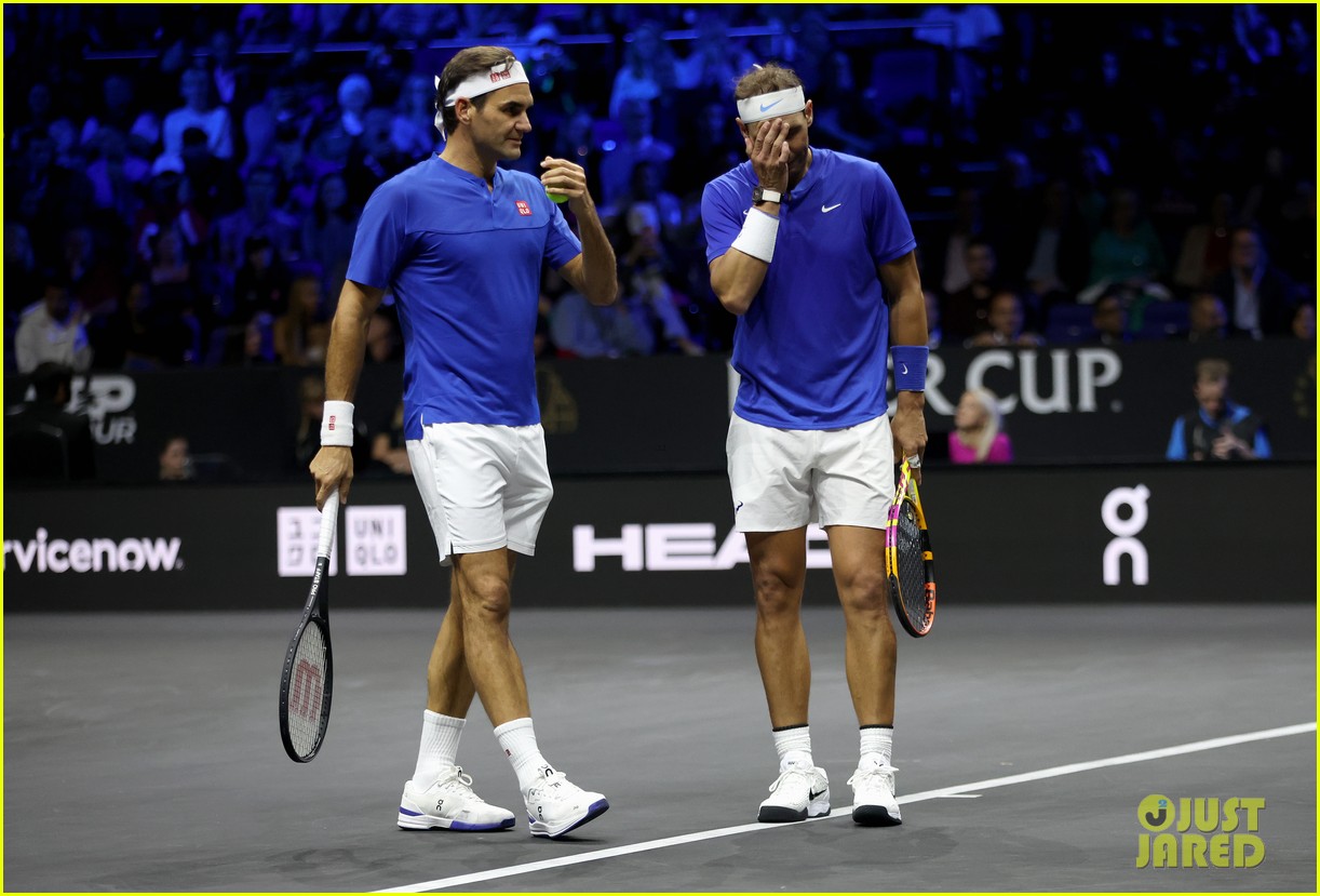 Rafael Nadal Tears Up Next To Roger Federer After His Final Professional Tennis Match at Laver ...