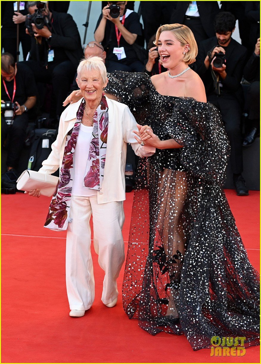 Florence Pugh Walked The Red Carpet With Her Grandmother Pat at 'Don't ...
