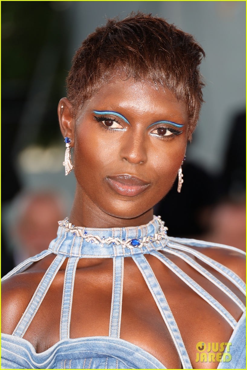 Jodie Turner-Smith Dazzles in Denim at 'Bones & All' Premiere in Venice ...