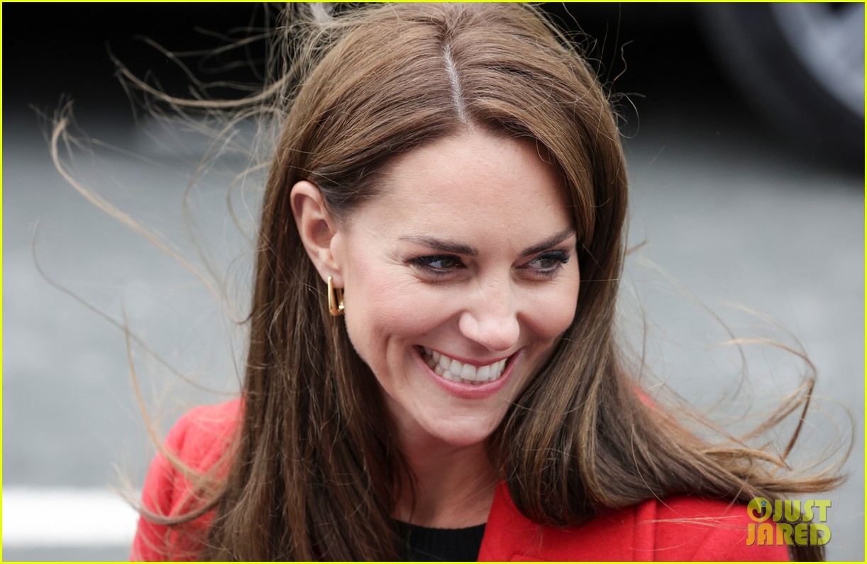 Prince William & Princess Kate Visit Wales for the First Time Since ...