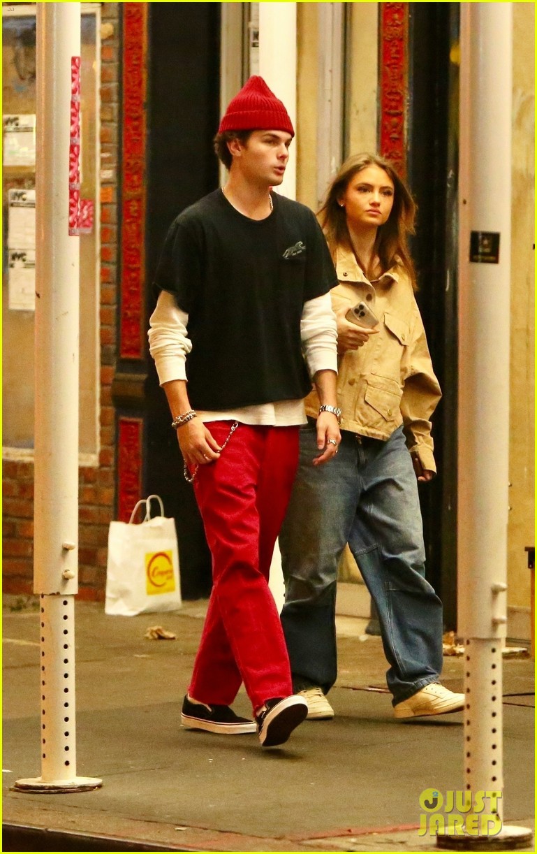 Leni Klum & Boyfriend Aris Rachevsky Step Out for Dinner Date in NYC ...