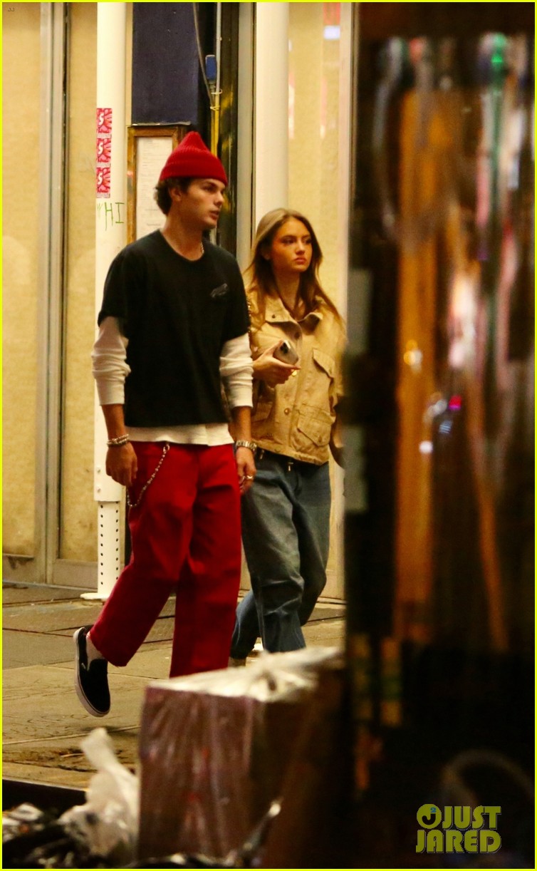 Leni Klum & Boyfriend Aris Rachevsky Step Out for Dinner Date in NYC ...