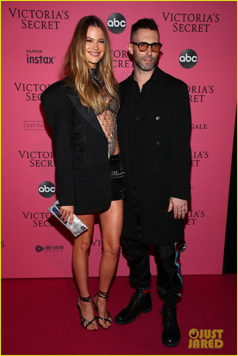 Source Explains Why Adam Levine Used 'Very Bad Judgement' with ...