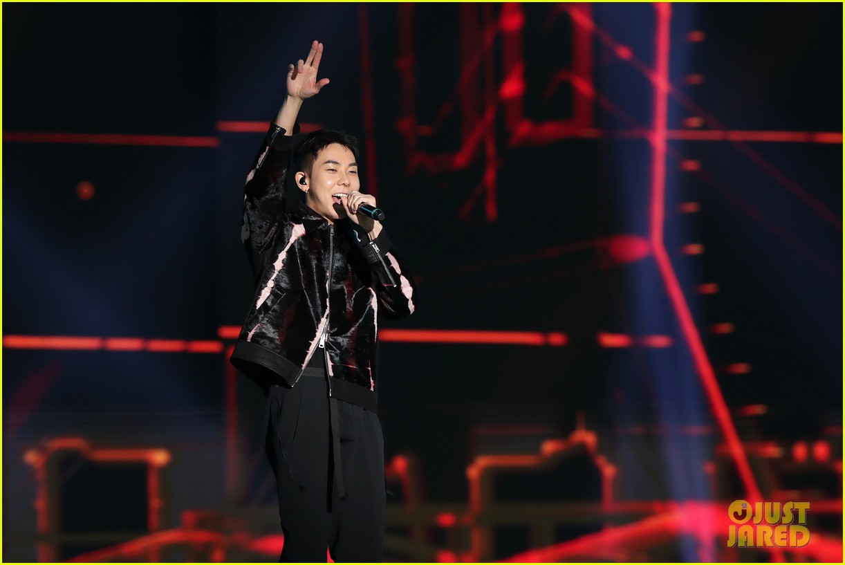 Korean Rapper Loco Reveals He's Engaged: Photo 4819908 | Engaged ...