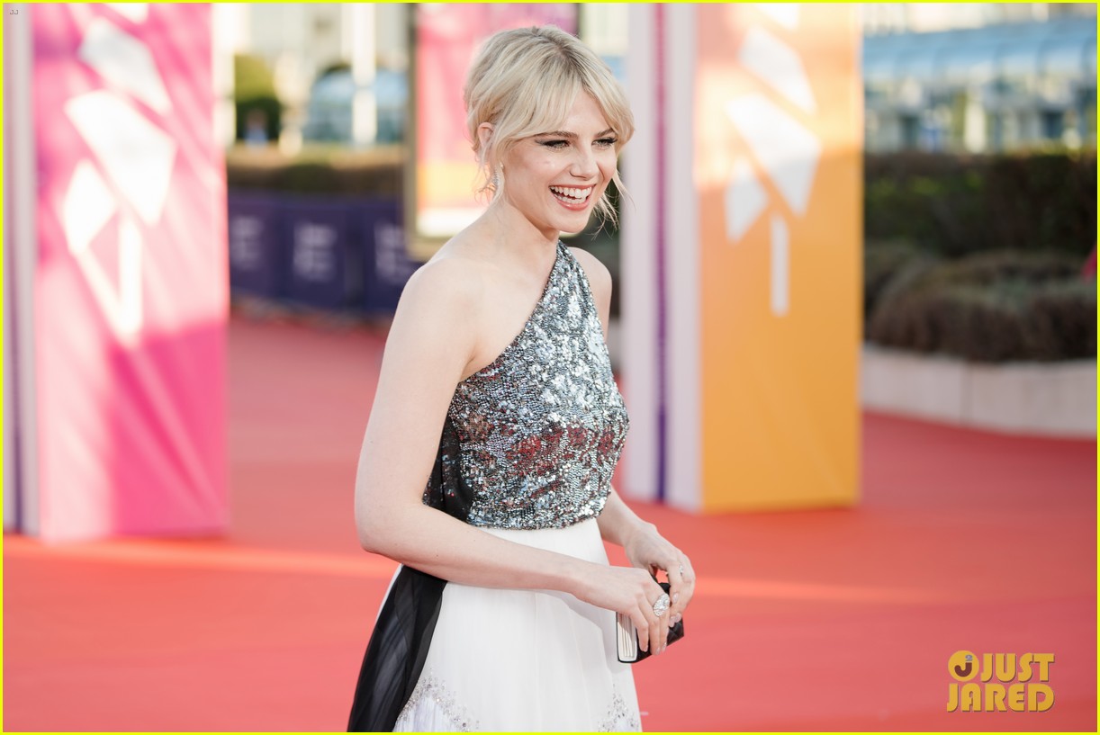 Lucy Boynton Gets Support From Rami Malek at 2022 Deauville Film Festival Award Ceremony: Photo ...