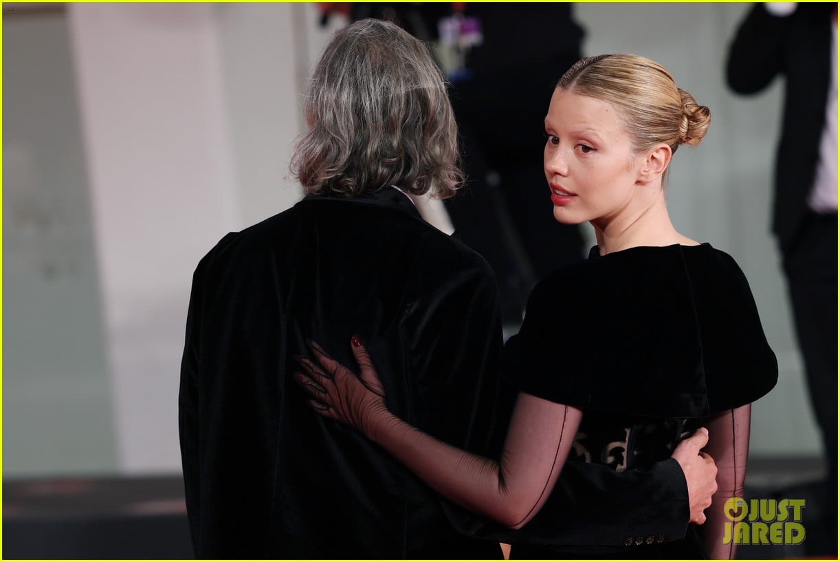 Mia Goth Hits the Red Carpet for 'Pearl' Premiere at Venice Film ...