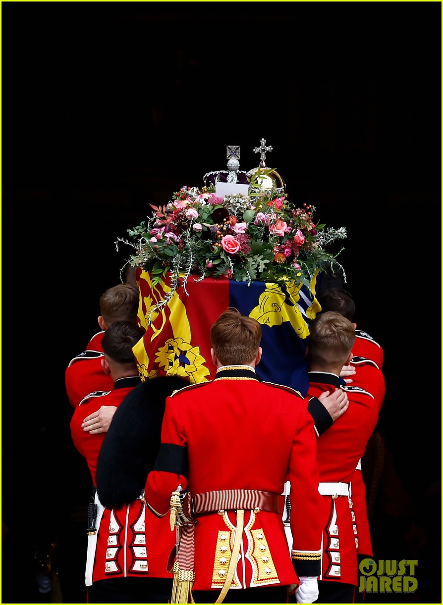 King Charles III Leads Royal Family To Committal Service For Queen ...