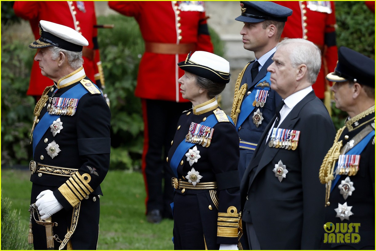 King Charles III Leads Royal Family To Committal Service For Queen ...