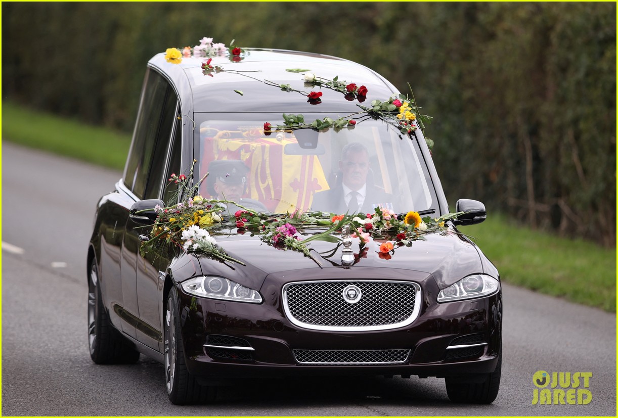 King Charles III Leads Royal Family To Committal Service For Queen ...