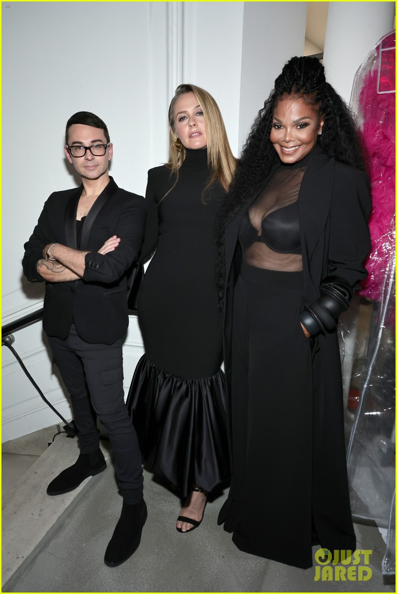 Janet Jackson Makes Rare NYFW Appearance to Support Christian Siriano ...