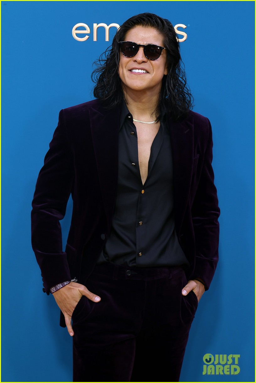 Jason Sudeikis & 'Ted Lasso' Co-Stars Phil Dunster & Toheeb Jimoh Suit ...