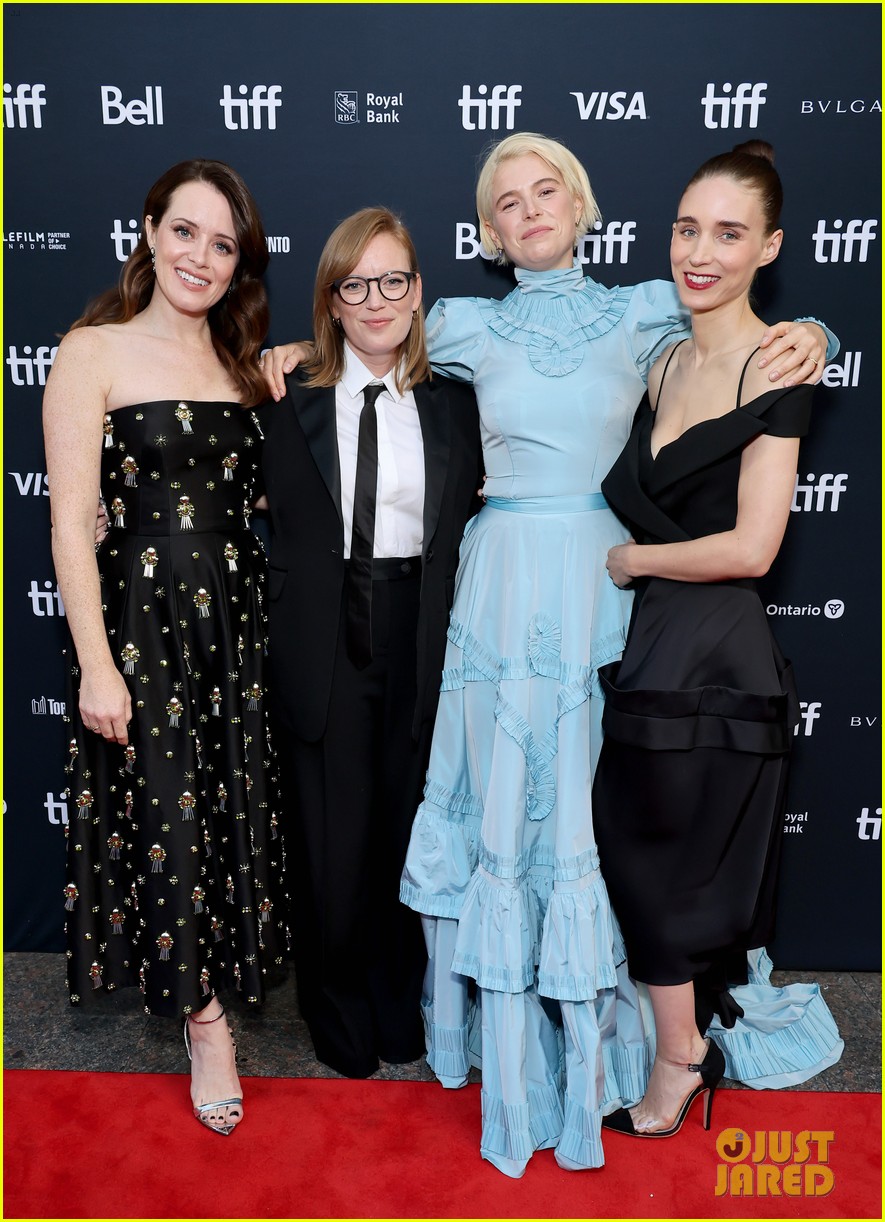 Claire Foy, Jessie Buckley & Rooney Mara Are 'Women Talking' at TIFF ...