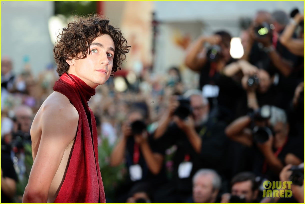 Timothee Chalamet Wears Backless Red Outfit to Venice Premiere of ...