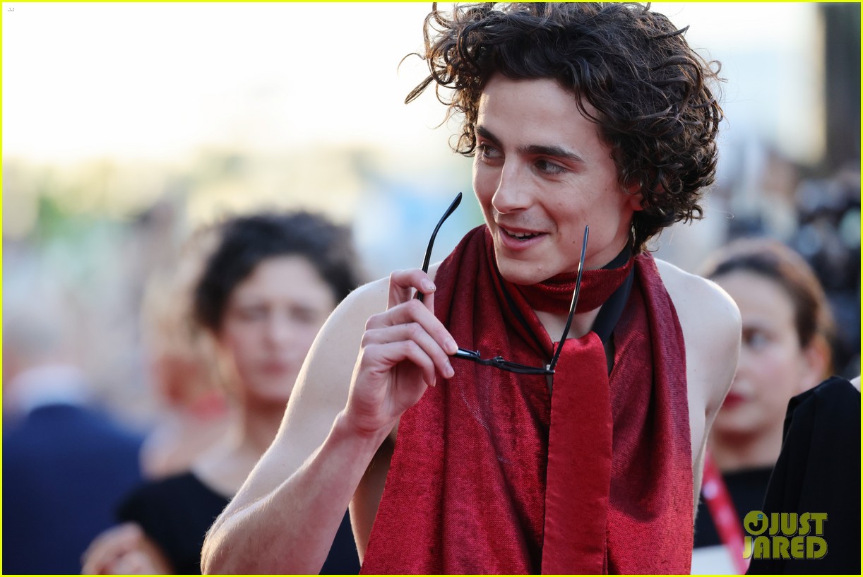 Timothee Chalamet Wears Backless Red Outfit to Venice Premiere of ...