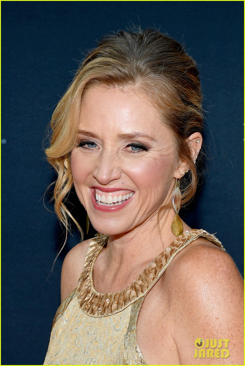 Grace Van Dien Gets Support from Dad Casper Van Dien at TIFF Premiere ...