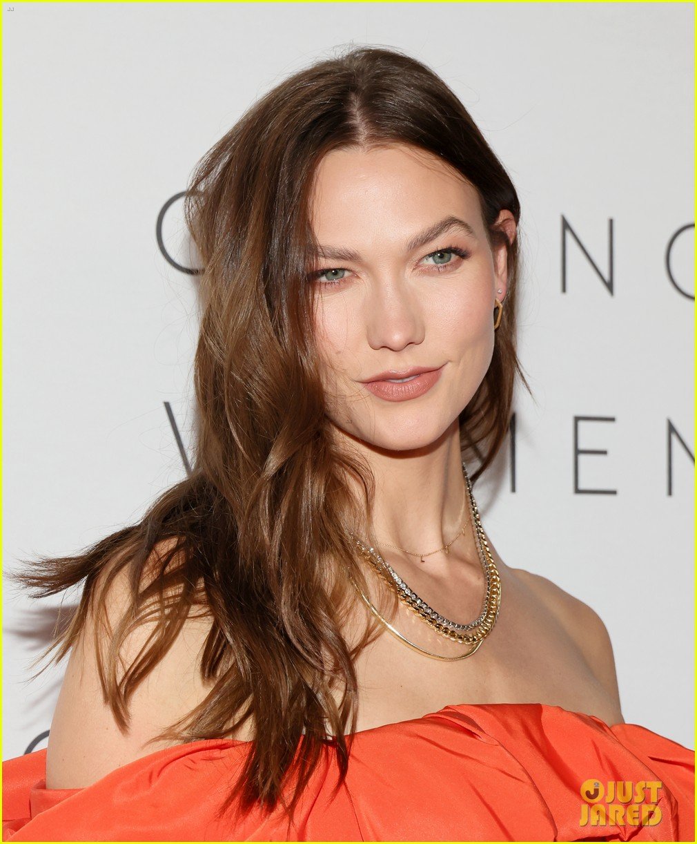 Emma Watson Looks Gorgeous in Sheer Gown at Kering Foundation Dinner ...