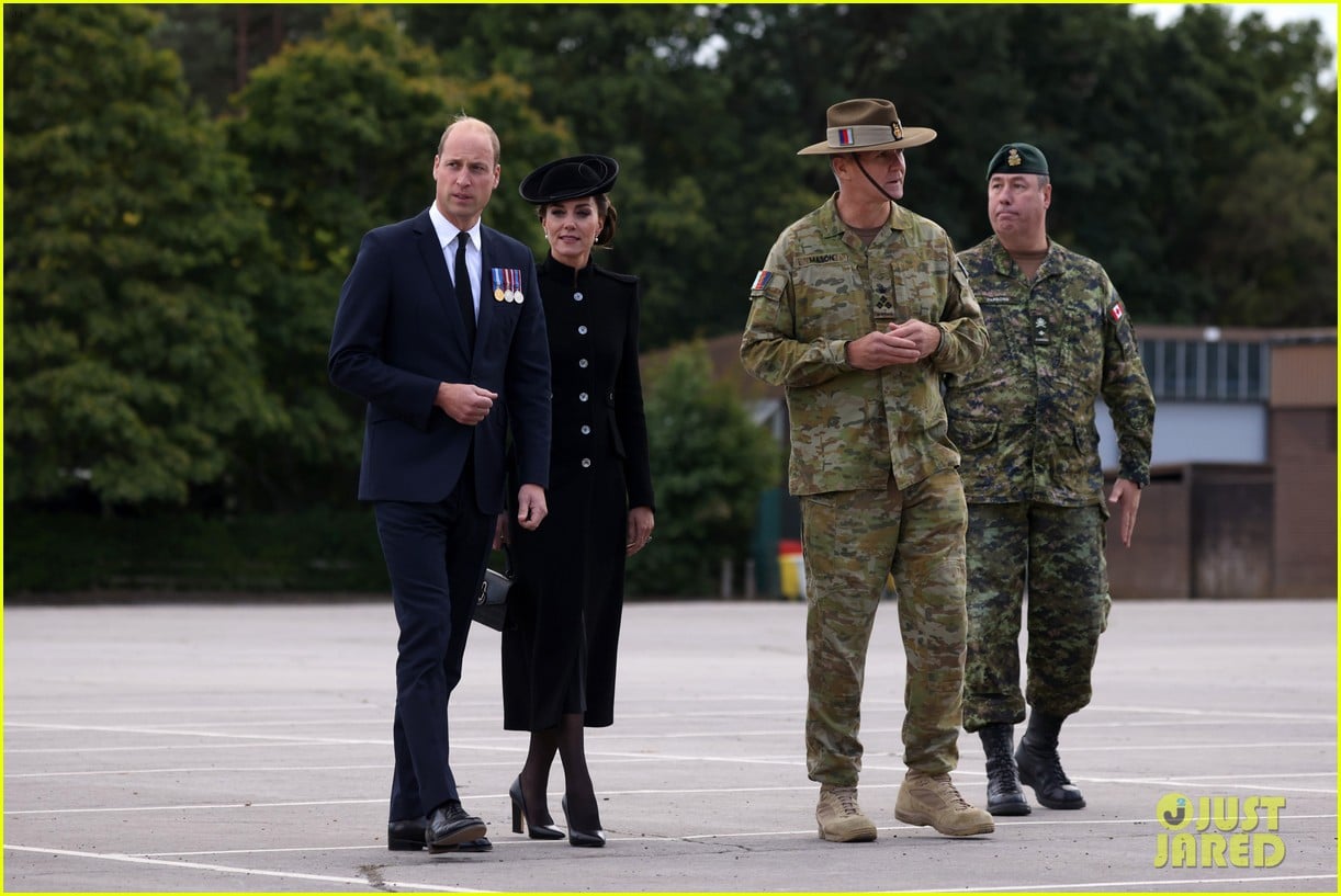 Prince William & Kate Middleton Meet the Troops Who Were Deployed to ...