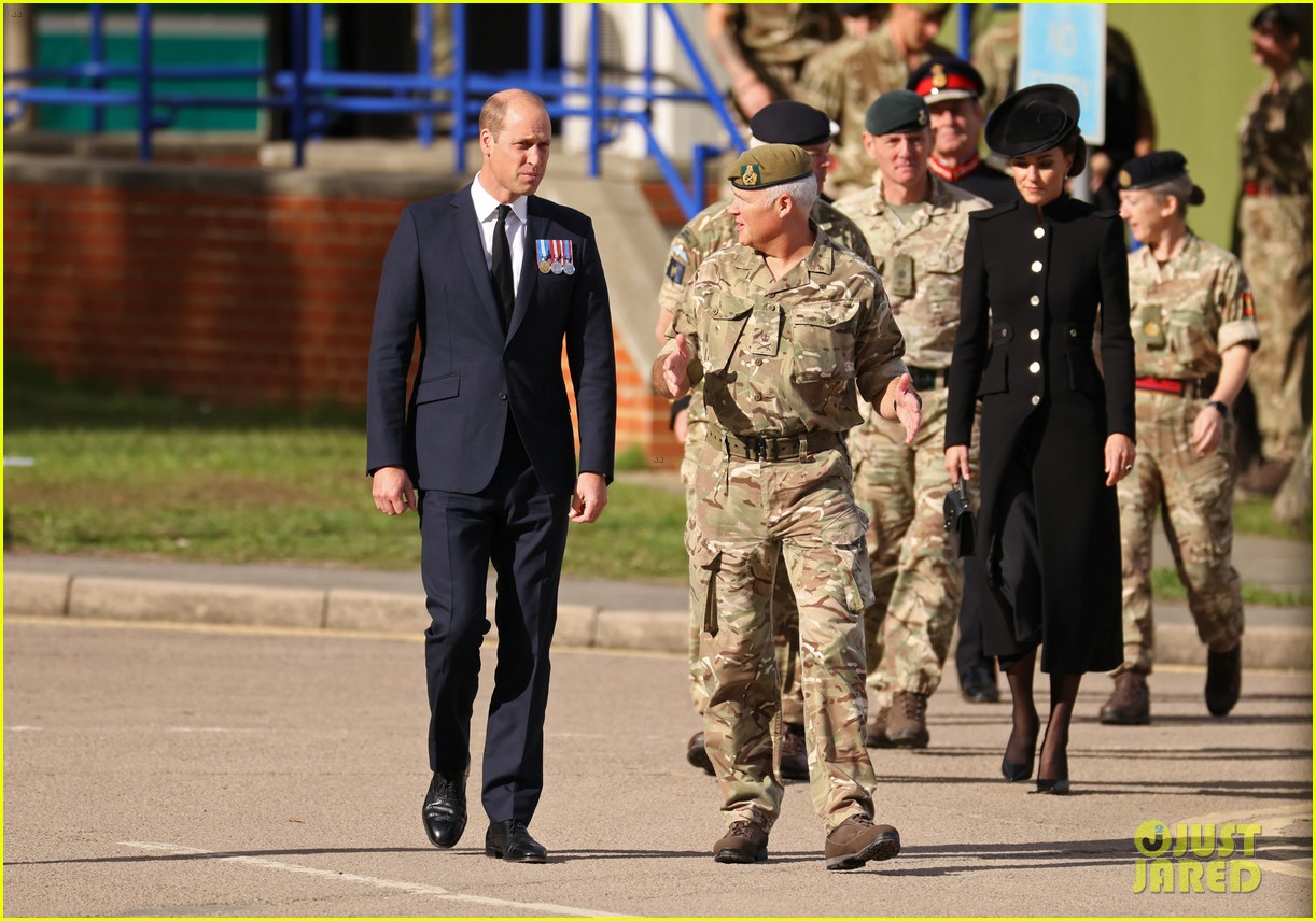 Prince William & Kate Middleton Meet the Troops Who Were Deployed to ...