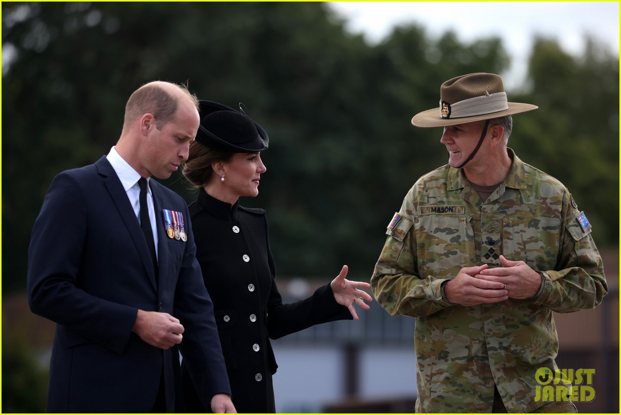 Prince William & Kate Middleton Meet the Troops Who Were Deployed to ...
