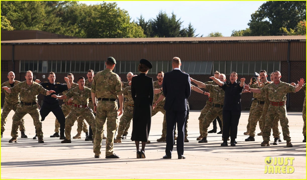 Prince William & Kate Middleton Meet the Troops Who Were Deployed to ...