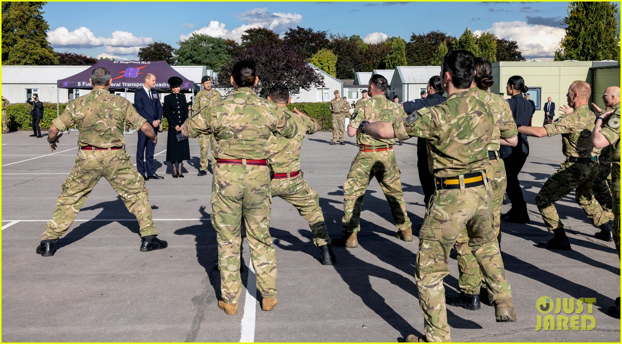 Prince William & Kate Middleton Meet the Troops Who Were Deployed to ...