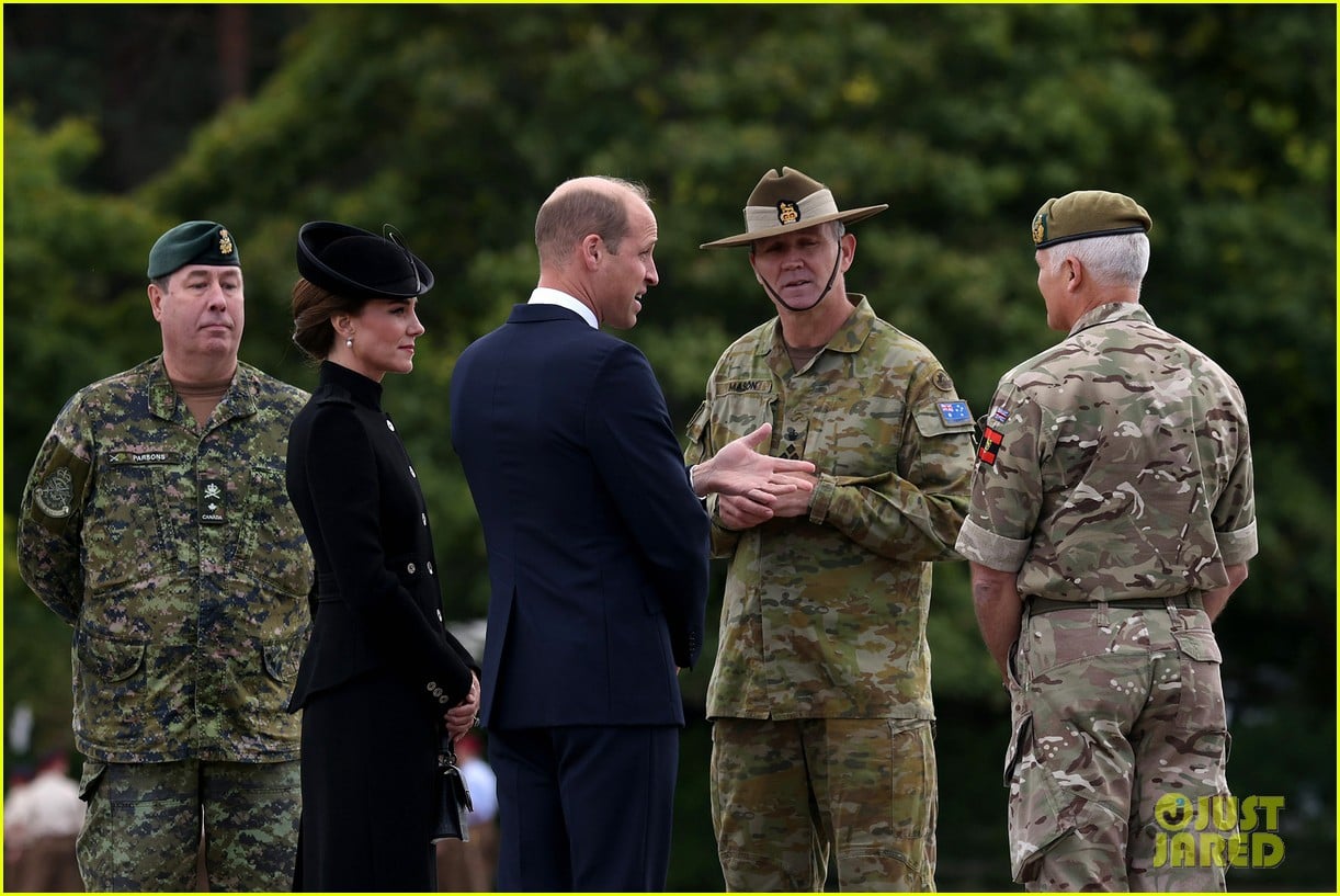 Prince William & Kate Middleton Meet the Troops Who Were Deployed to ...