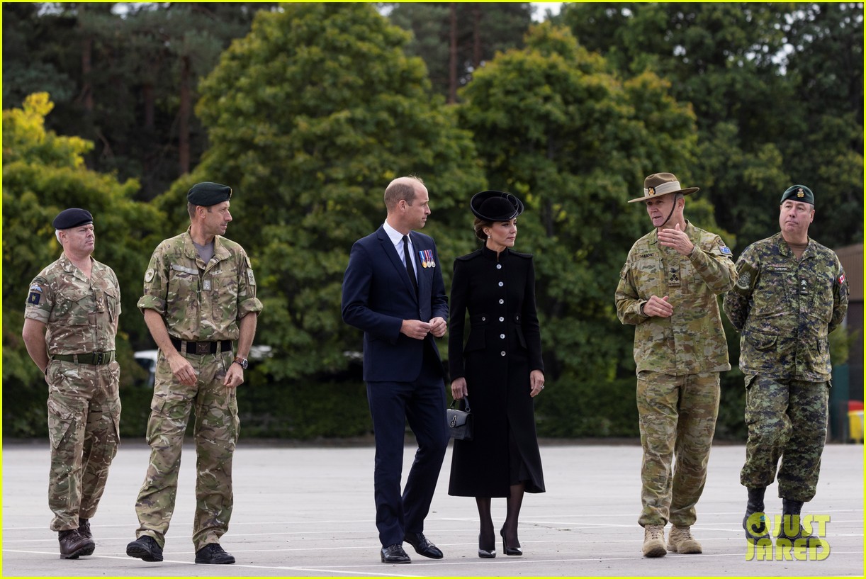 Prince William & Kate Middleton Meet the Troops Who Were Deployed to ...