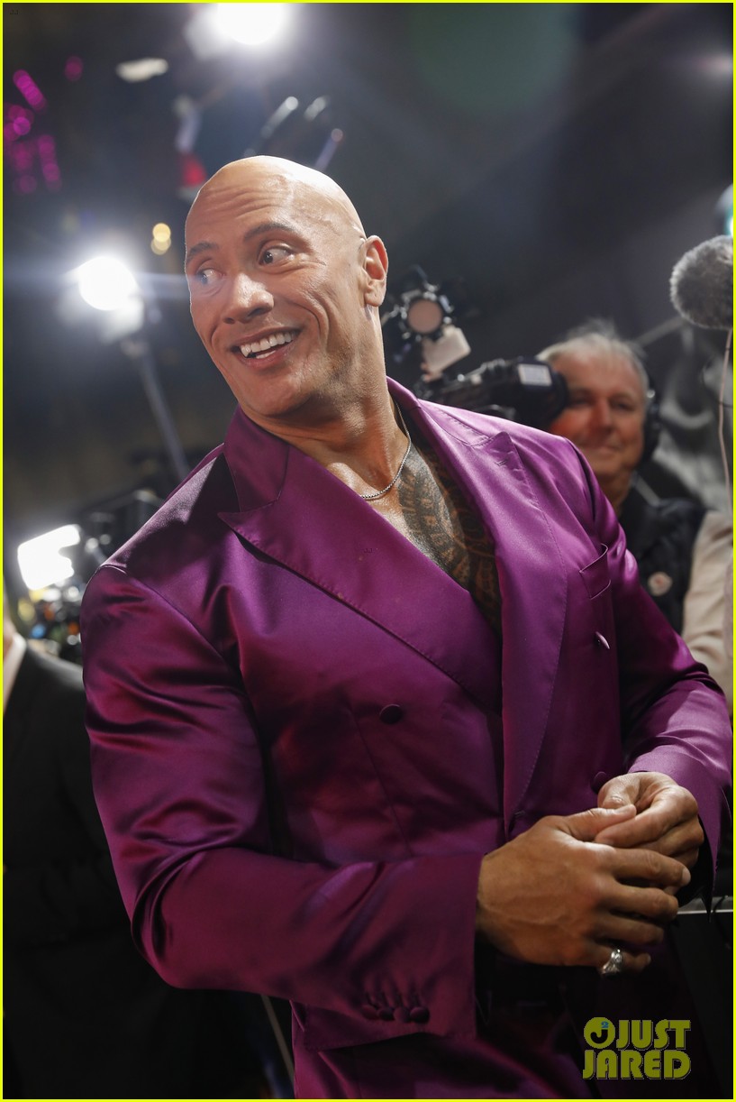 Aldis Hodge Bares His Biceps; Photobombs Pierce Brosnan at 'Black Adam ...