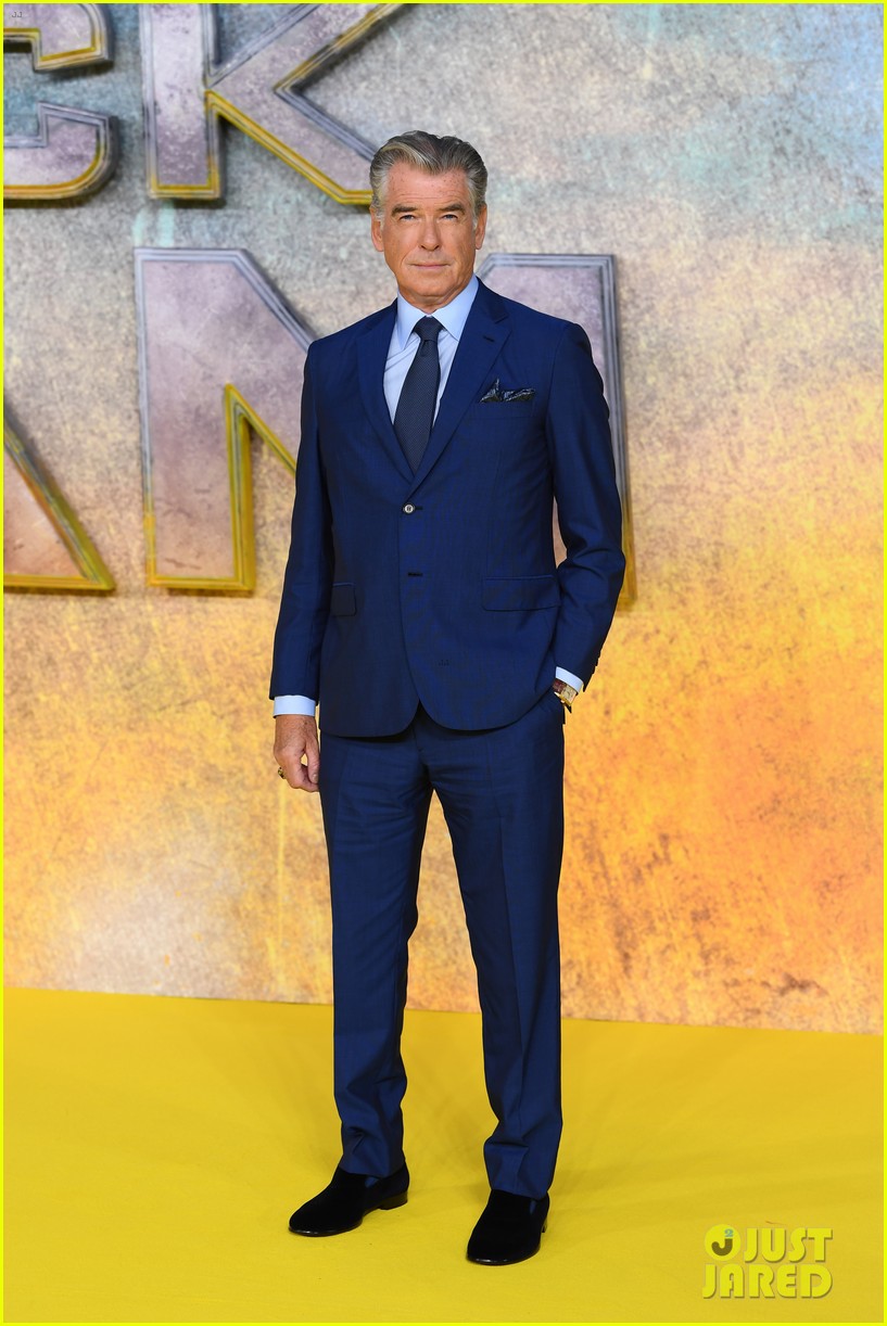 Aldis Hodge Bares His Biceps; Photobombs Pierce Brosnan at 'Black Adam ...