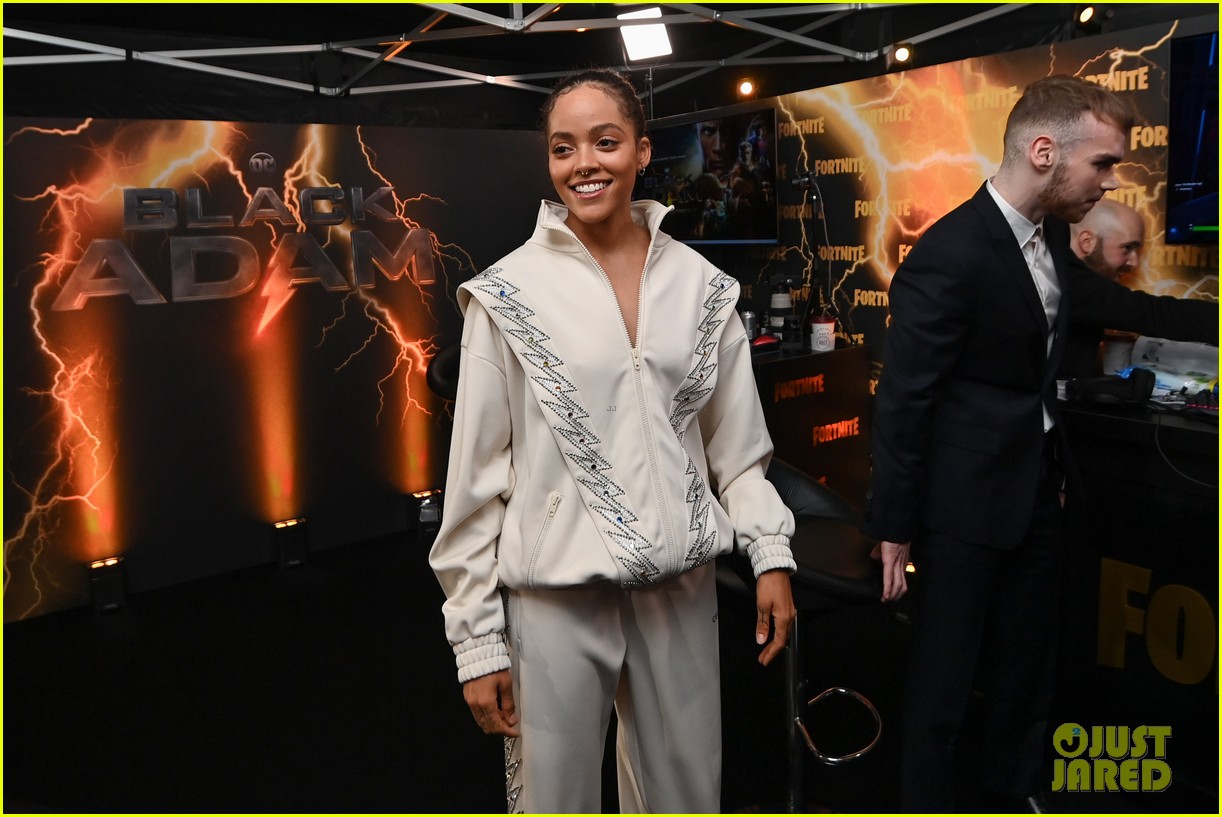 Aldis Hodge Bares His Biceps; Photobombs Pierce Brosnan at 'Black Adam ...