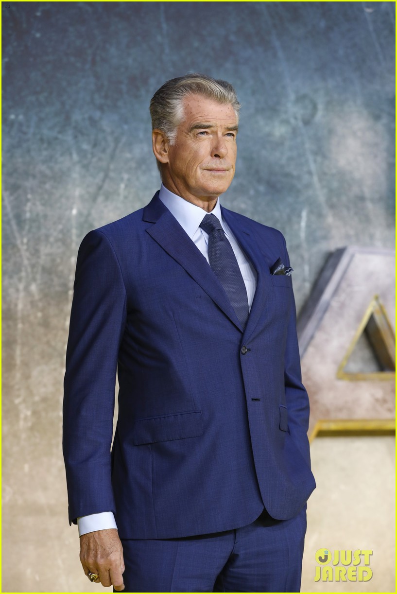Aldis Hodge Bares His Biceps; Photobombs Pierce Brosnan at 'Black Adam ...
