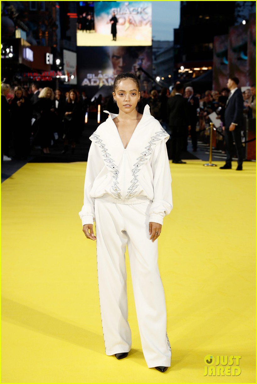 Aldis Hodge Bares His Biceps; Photobombs Pierce Brosnan at 'Black Adam ...