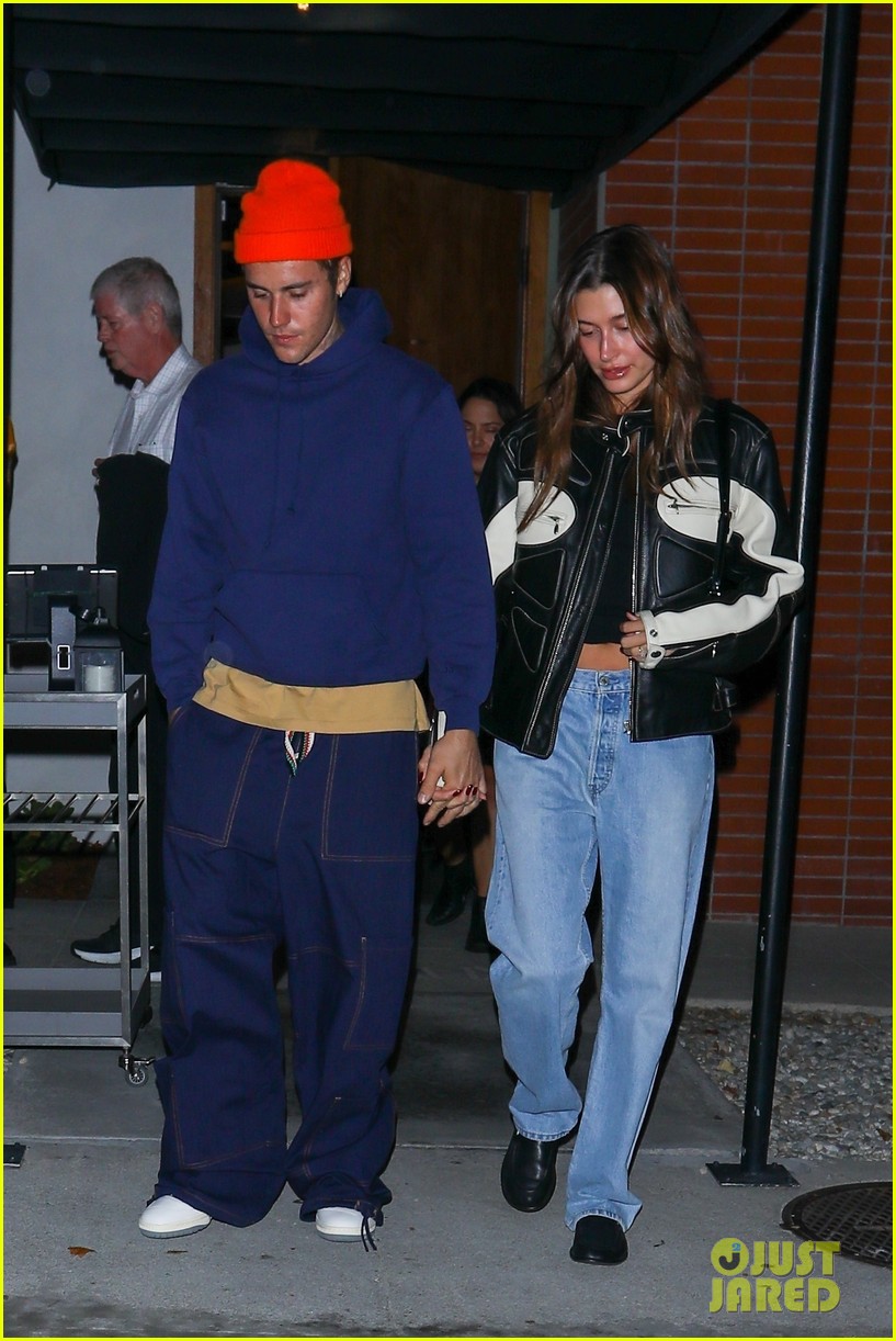 Justin & Hailey Bieber Hold Hands on Dinner Date in West Hollywood ...