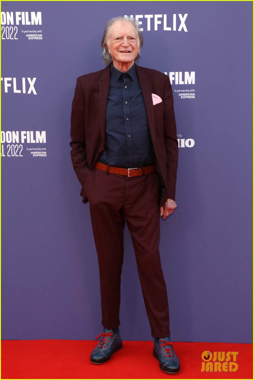 Cate Blanchett Walked the 'Pinocchio' Red Carpet in London with a Tiny ...