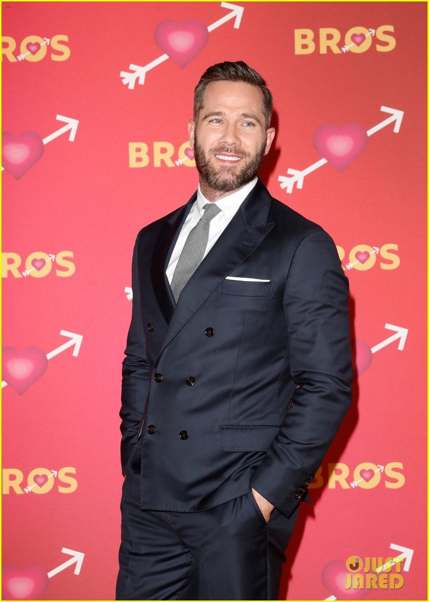 Luke Macfarlane Reacts to 'Bros' Disappointing Box Office Performance, Talks Lack of Diversity ...