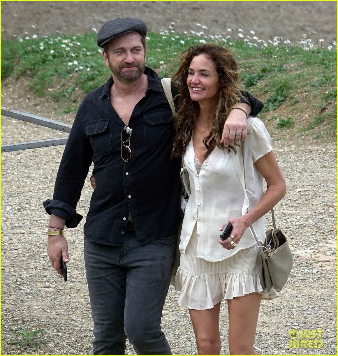 Photo: gerard butler morgan brown pda photos 70 | Photo 4844671 | Just ...