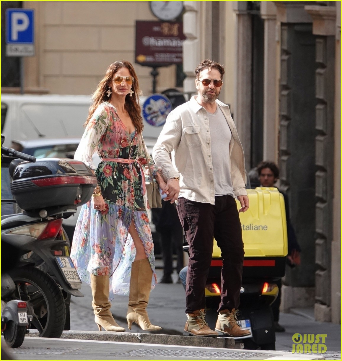 Gerard Butler & Girlfriend Morgan Brown Seen At Mass Service During ...