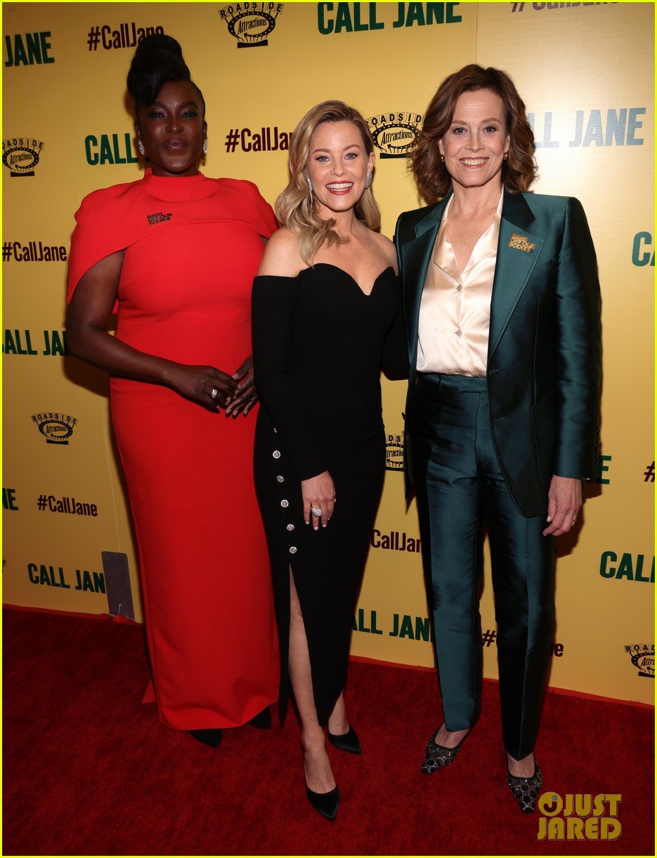 Elizabeth Banks Talks The Importance of New Movie 'Call Jane' at LA ...
