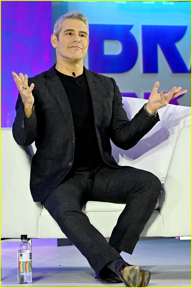 Andy Cohen Dishes on His Dating Life & How He 'Needs Help': Photo 4839038 | Andy Cohen Pictures ...